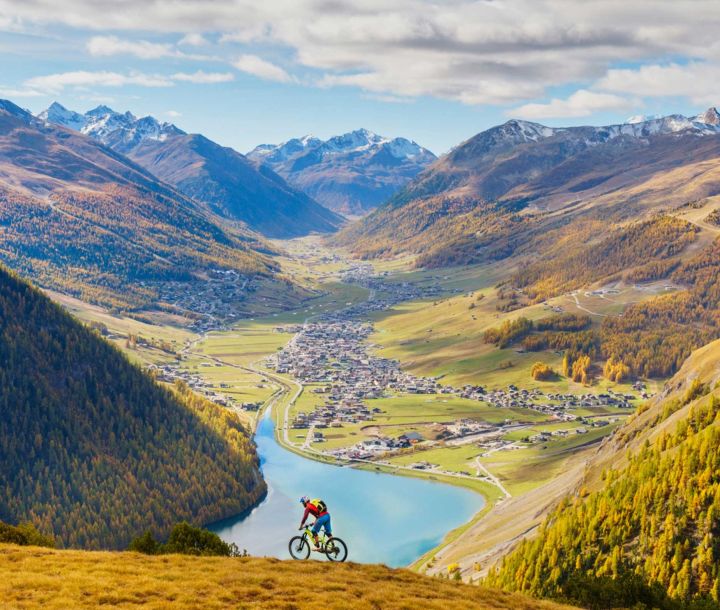 Nira Mountain Resort Futura